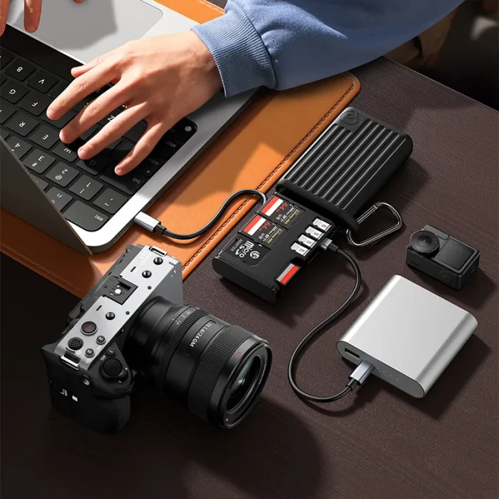 Ulanzi MCR-02 Multifunctional High Speed Card Reader - Camerajoint Store